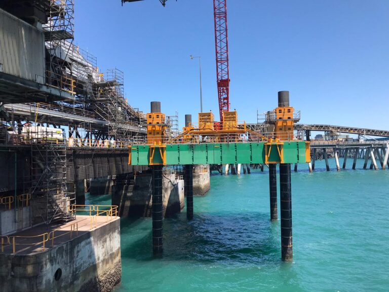 Ports, Jetties & Terminals - Combifloat